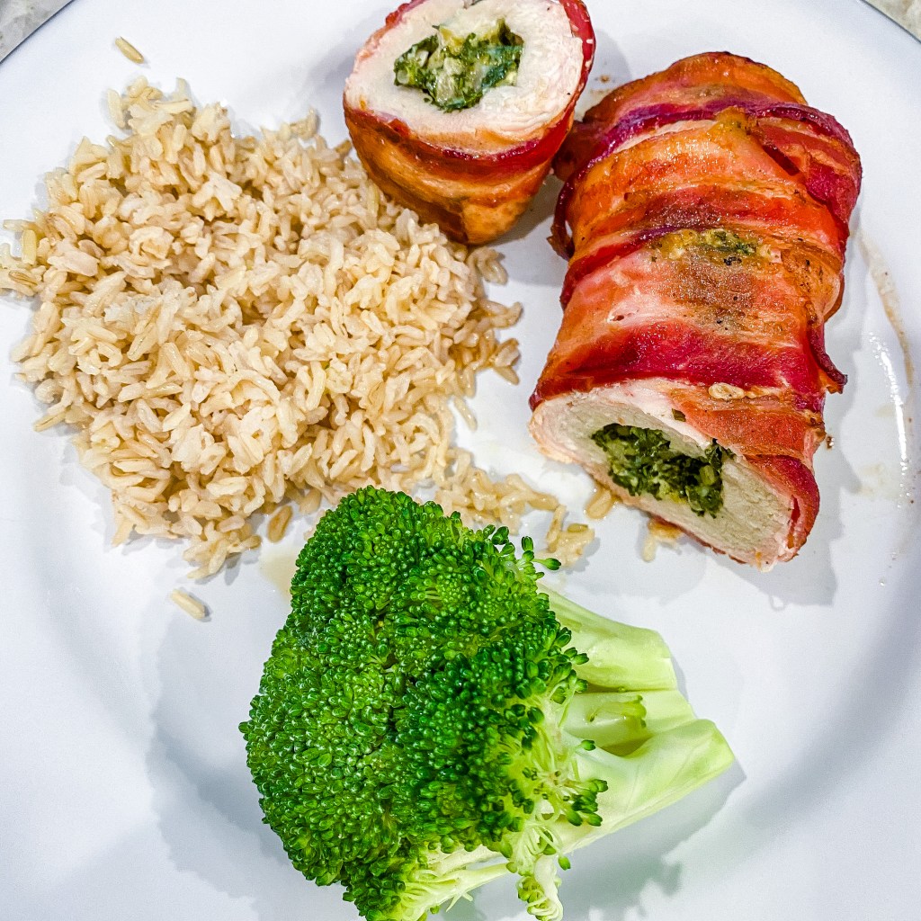 Bacon Pesto Chicken Roulettes (Rolls) - The Nerdy Gourmet